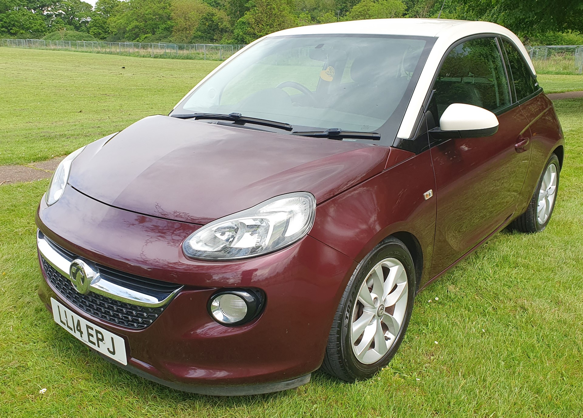 Used Vauxhall Adam for sale in Hemel Hempstead, Hertfordshire ...