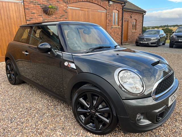 Used Vehicles for sale in Leeds, West Yorkshire | Jonathan Dawson Car ...