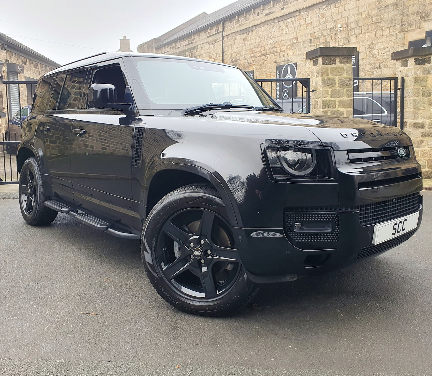 For Sale Land Rover Defender 110 3.0 D250 MHEV SE Hard Top SUV 5dr ...