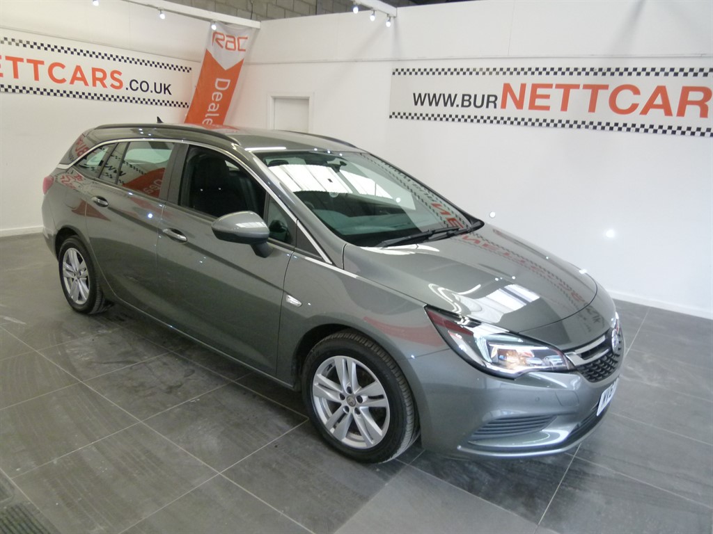 Vauxhall Astra | Burnett Cars | Lancashire