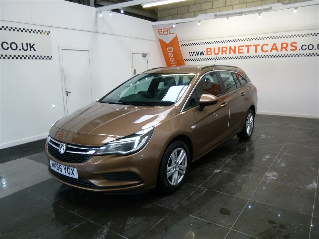 Vauxhall Astra | Burnett Cars | Lancashire