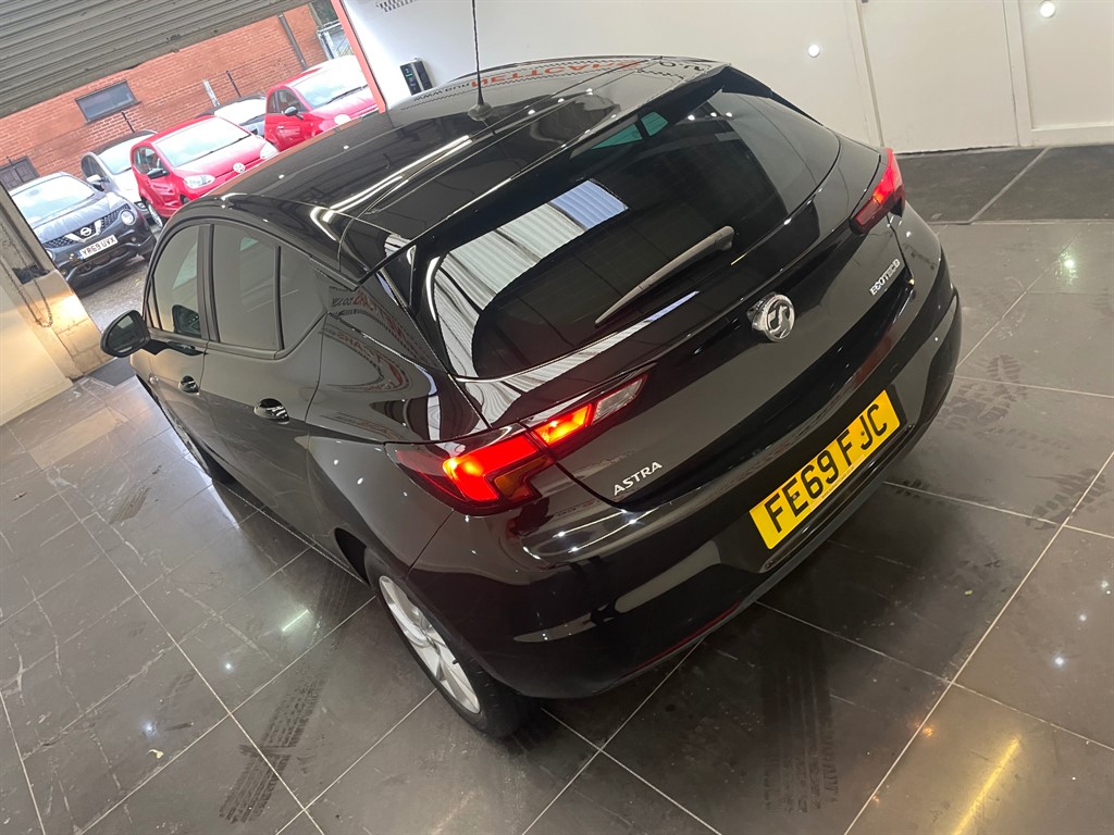 Vauxhall Astra | Burnett Cars | Lancashire