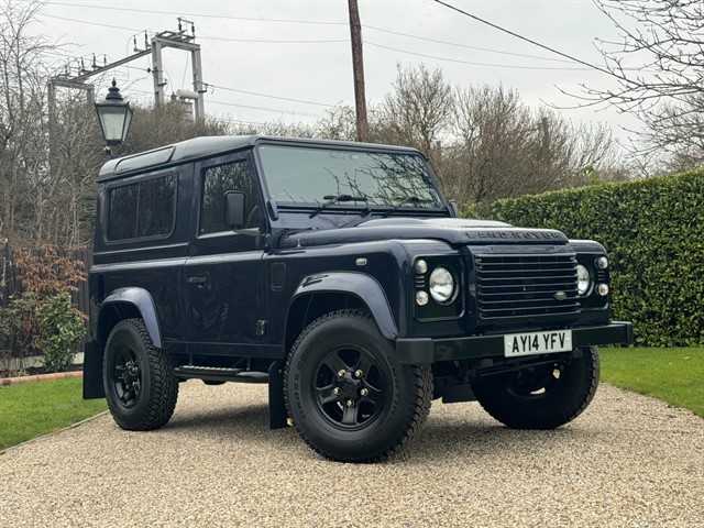 Used Land Rover Defenders for sale in Chelmsford, Essex | T. ELLIOTT ...