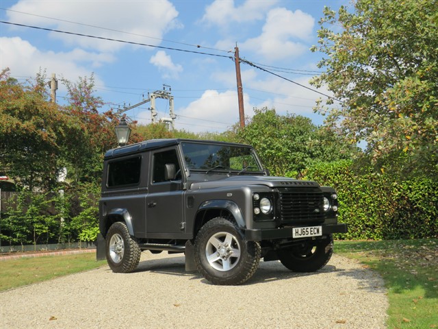 Used Land Rover Defenders for sale in Chelmsford, Essex | T. ELLIOTT ...