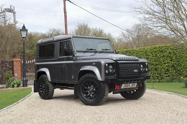 Used Land Rover Defenders in Chelmsford, Essex | T. ELLIOTT LAND ROVERS ...