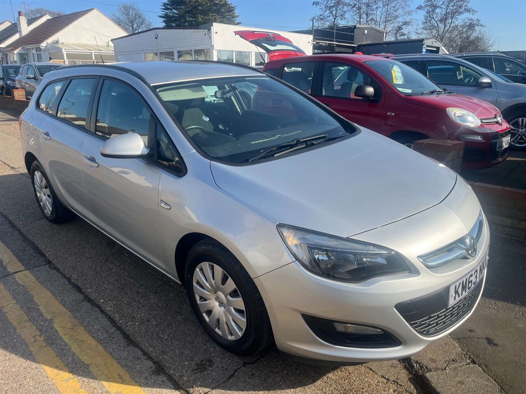 Used Vauxhall Astra for sale in Leigh on Sea, Essex | Eastwood Motor ...