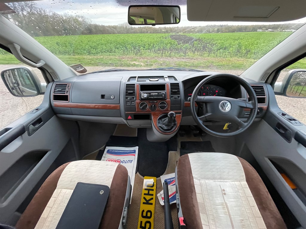 Used Volkswagen Transporter T30 SWB CVN W/V 130TDI for sale in Bury St ...