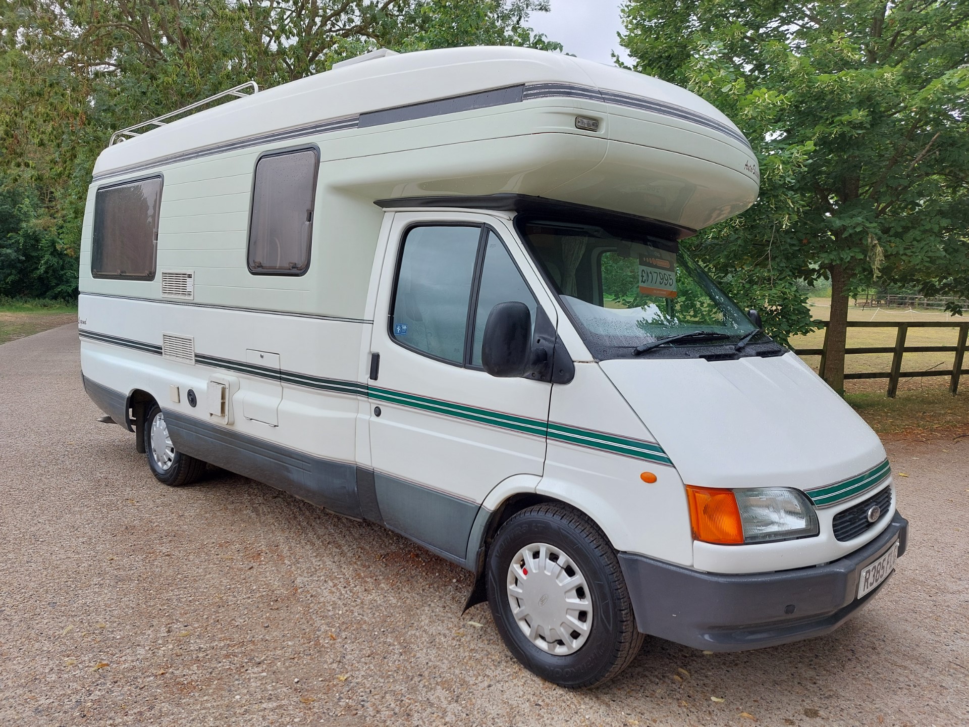 Used Ford Transit 2.5Di AUTOSLEEPER LEGEND for sale in Bury St Edmunds ...