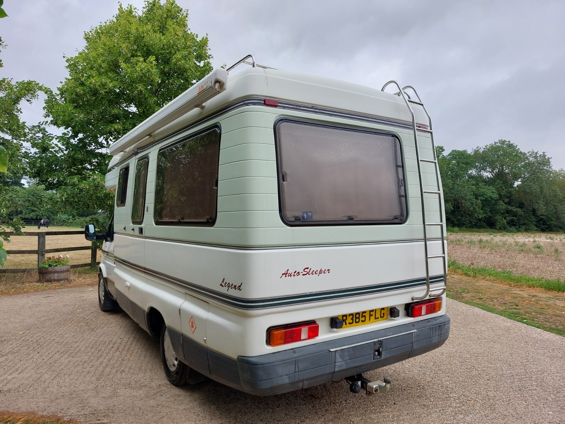 Used Ford Transit 2.5Di AUTOSLEEPER LEGEND for sale in Bury St Edmunds ...