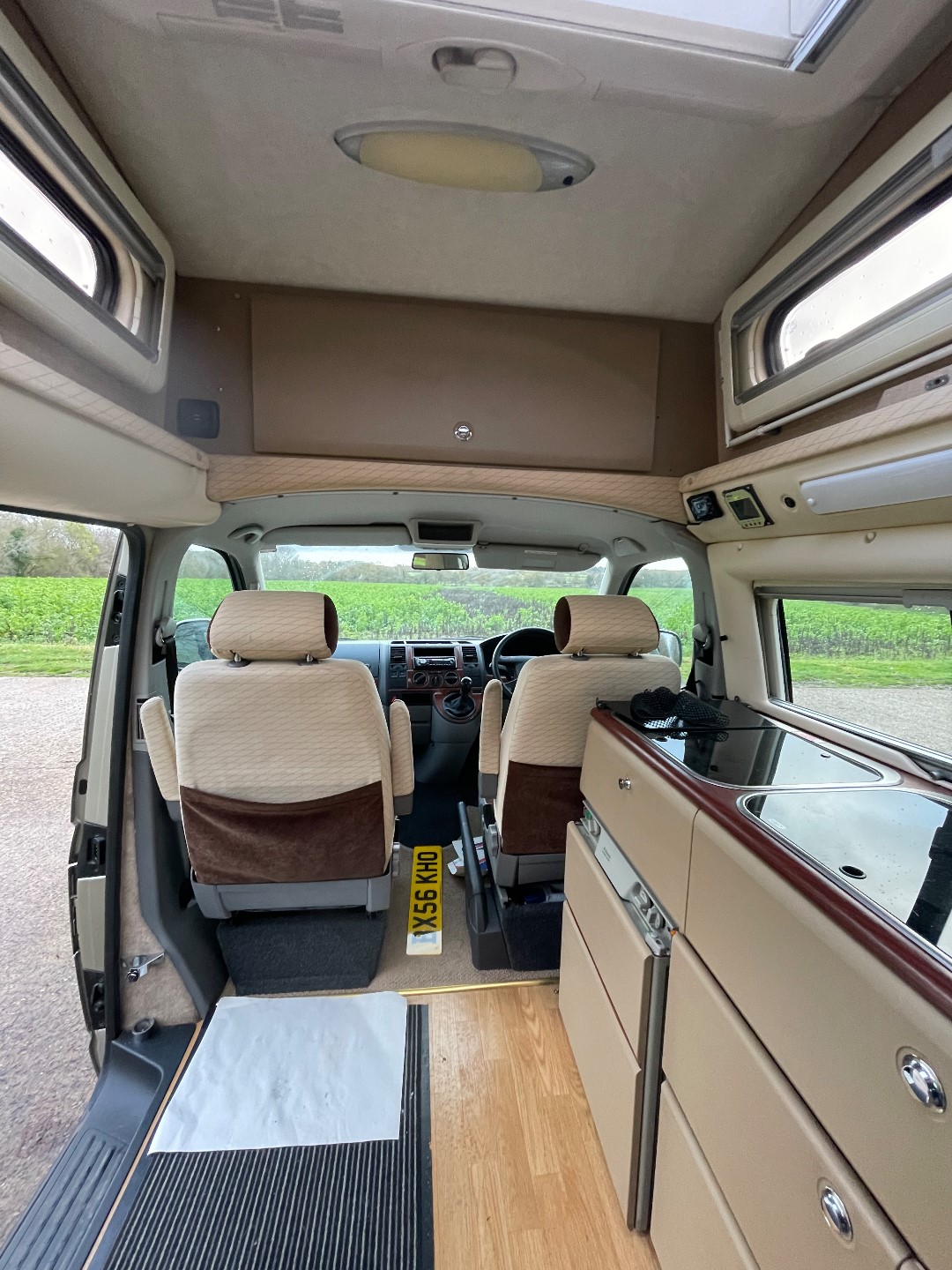 Used Volkswagen Transporter T30 SWB CVN W/V 130TDI for sale in Bury St ...
