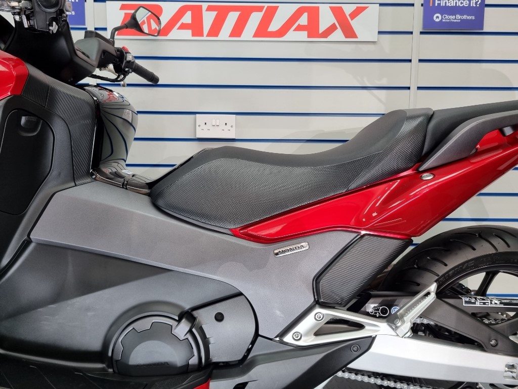 Honda NC750X for sale in Northamptonshire. Churchill Motorcycles.
