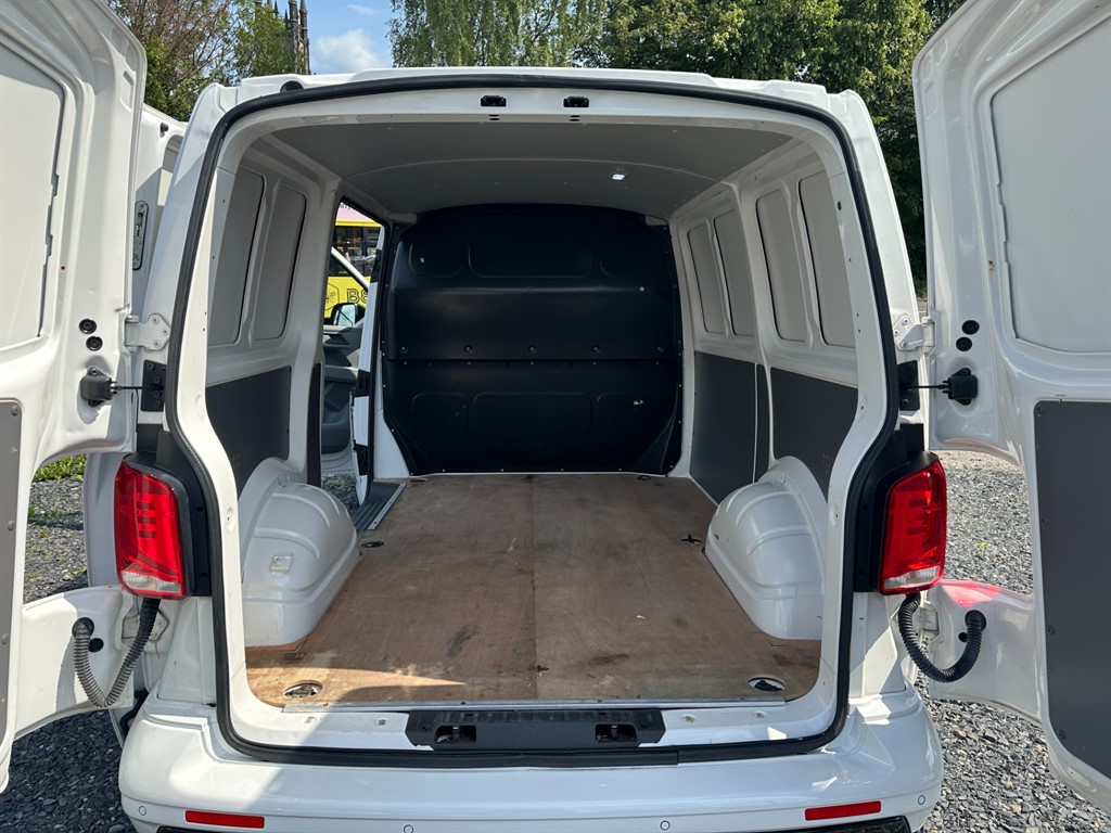 Used Volkswagen Transporter for sale in Hyde, Greater Manchester ...