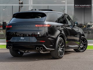 Roy Humphrey Prestige Cars | Eye