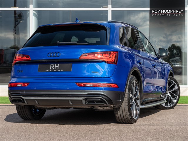 Roy Humphrey Prestige Cars | Eye