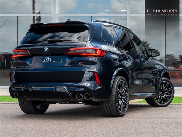 Roy Humphrey Prestige Cars | Eye