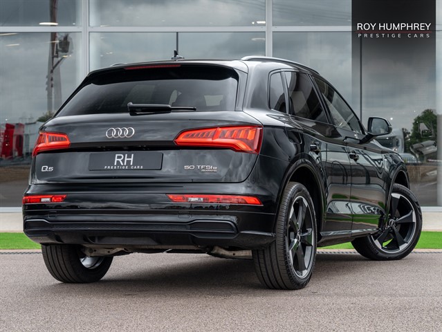 Roy Humphrey Prestige Cars | Eye