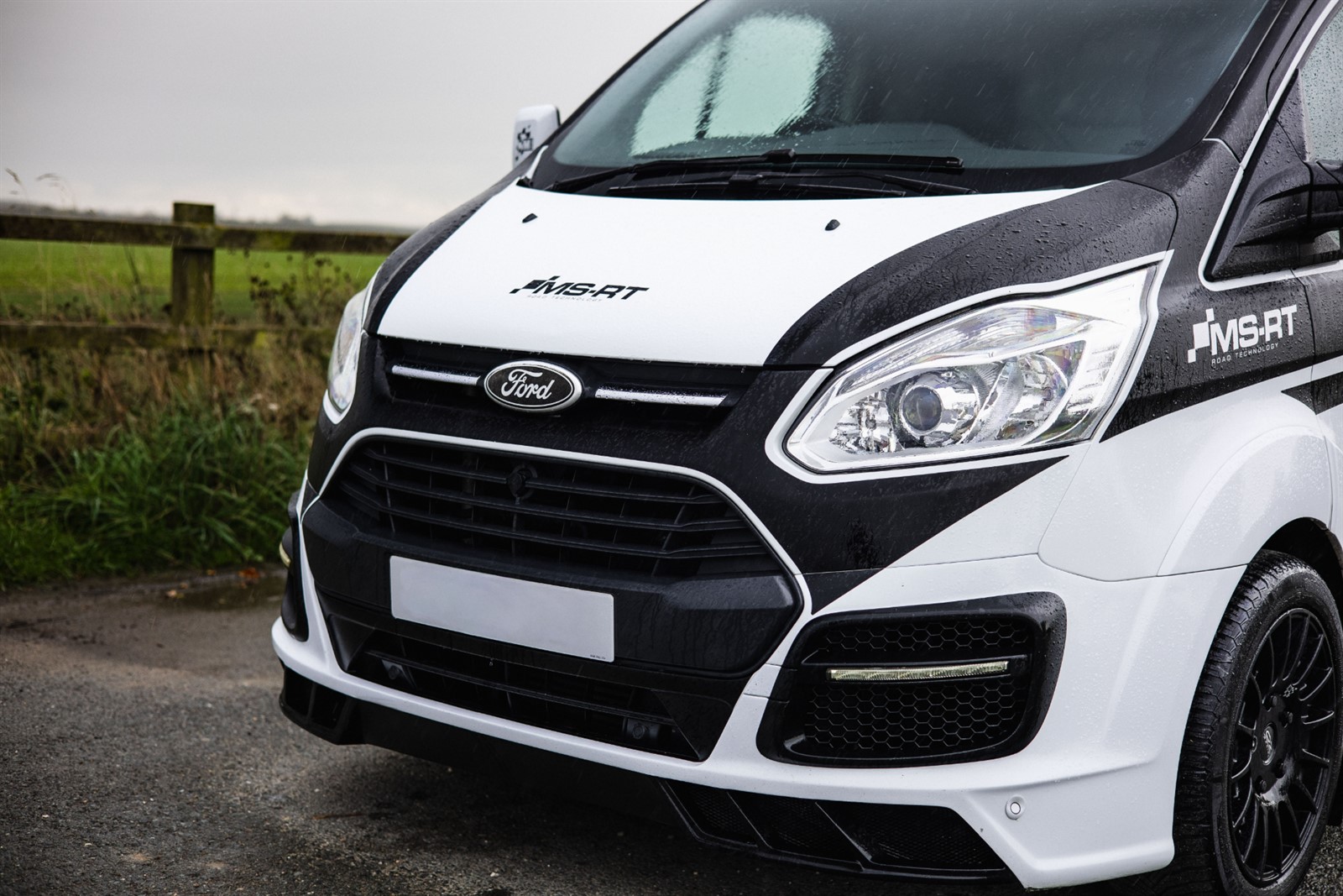 Used Ford Transit Custom MS-RT MSPORT 2.0 PANEL VAN ! FSH ! 1 OWNER ...