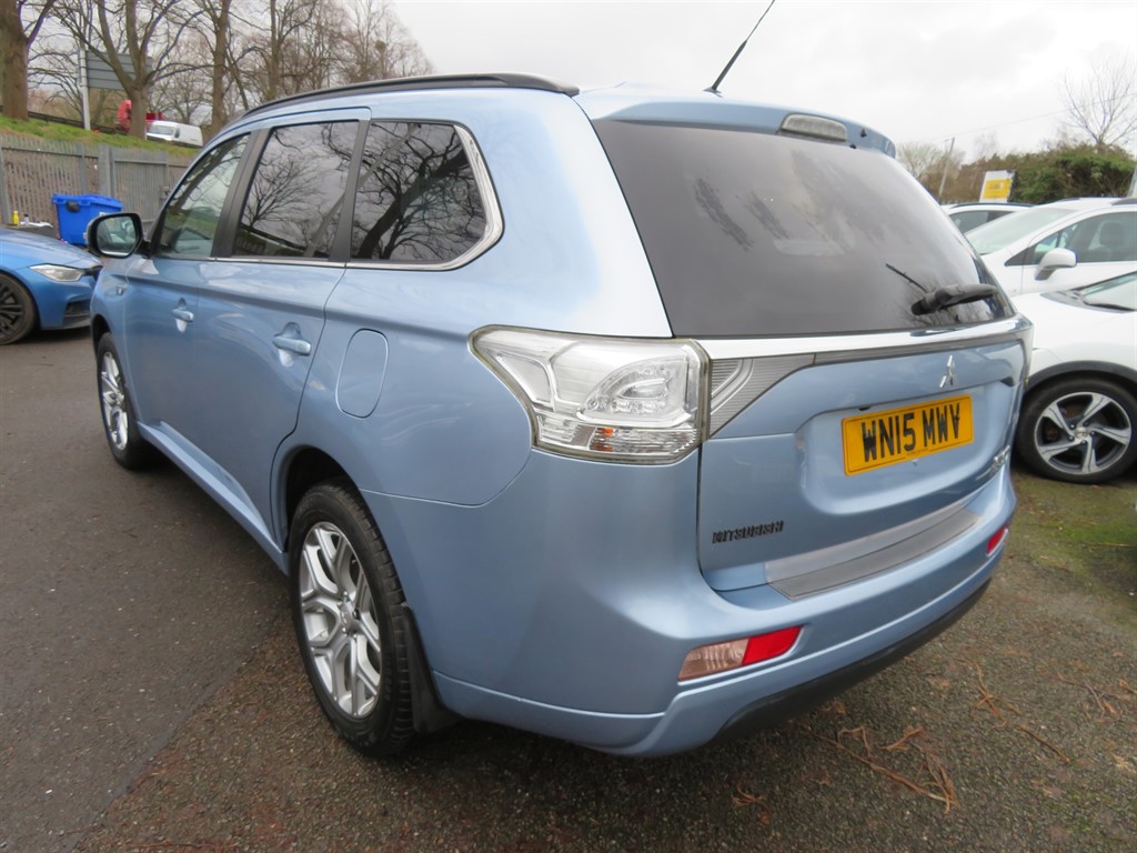 Mitsubishi Outlander | Calibre Car Sales | Essex