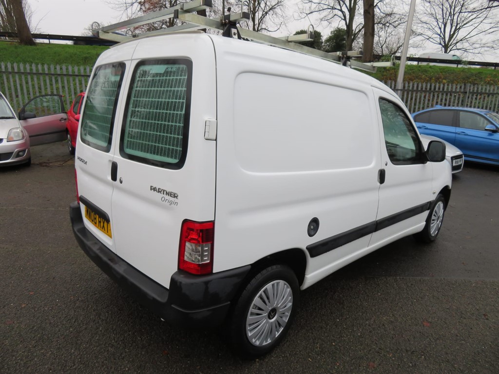 Peugeot Partner | Calibre Car Sales | Essex