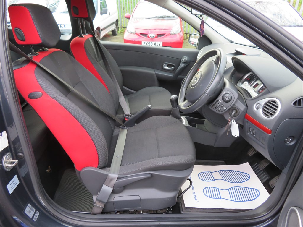 Renault Clio | Calibre Car Sales | Essex