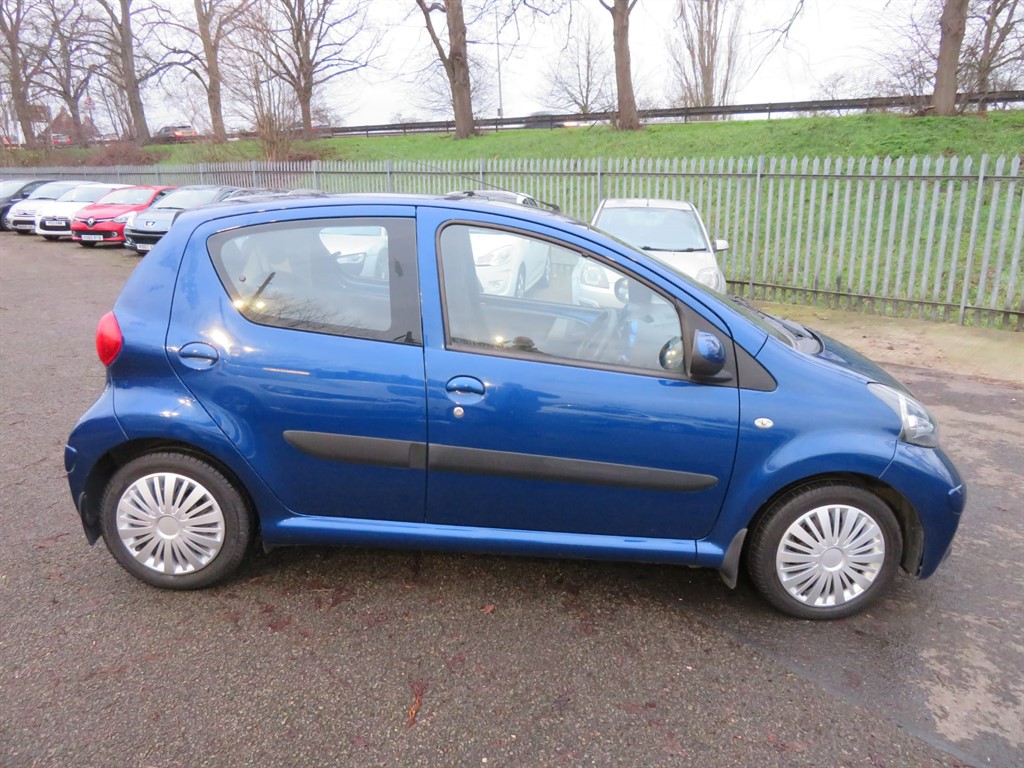 Toyota Aygo | Calibre Car Sales | Essex
