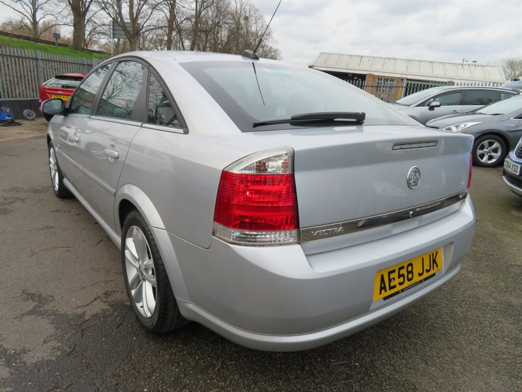 Vauxhall Vectra | Calibre Car Sales | Essex