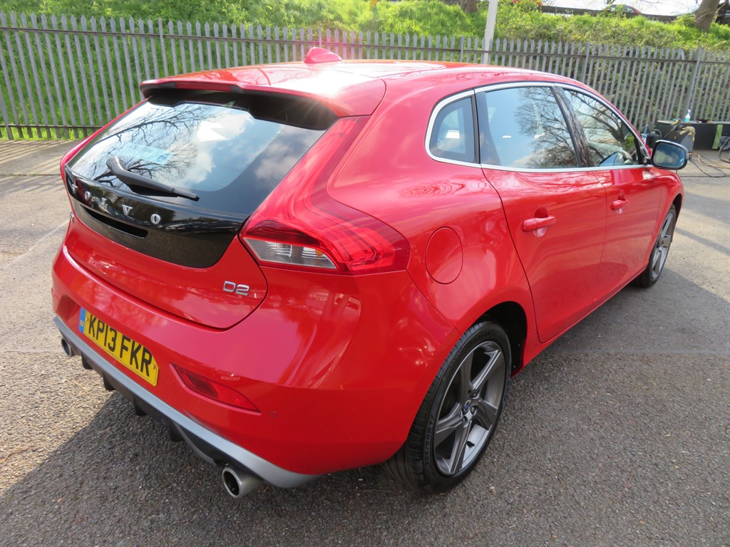 Volvo V40 | Calibre Car Sales | Essex