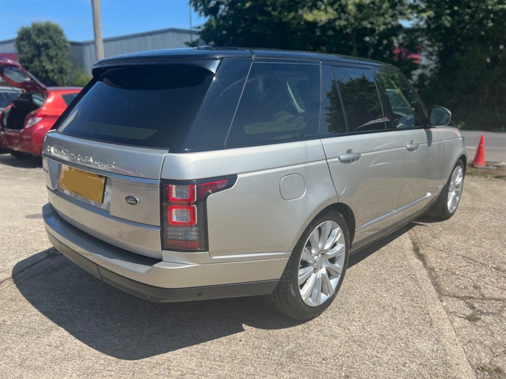 Used Land Rover Range Rover TDV6 VOGUE for sale in Bognor Regis, West ...