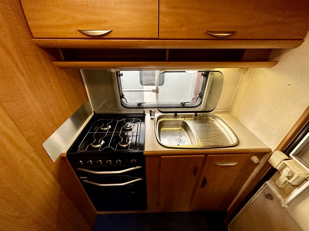 Used Autotrail Apache for sale in Winsford, Cheshire | Yourstyle ...