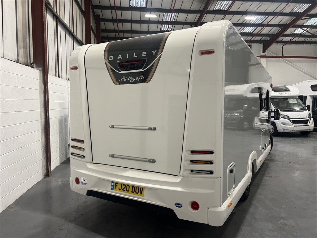 Used Bailey Autograph 79-2F for sale in Winsford, Cheshire | Yourstyle ...