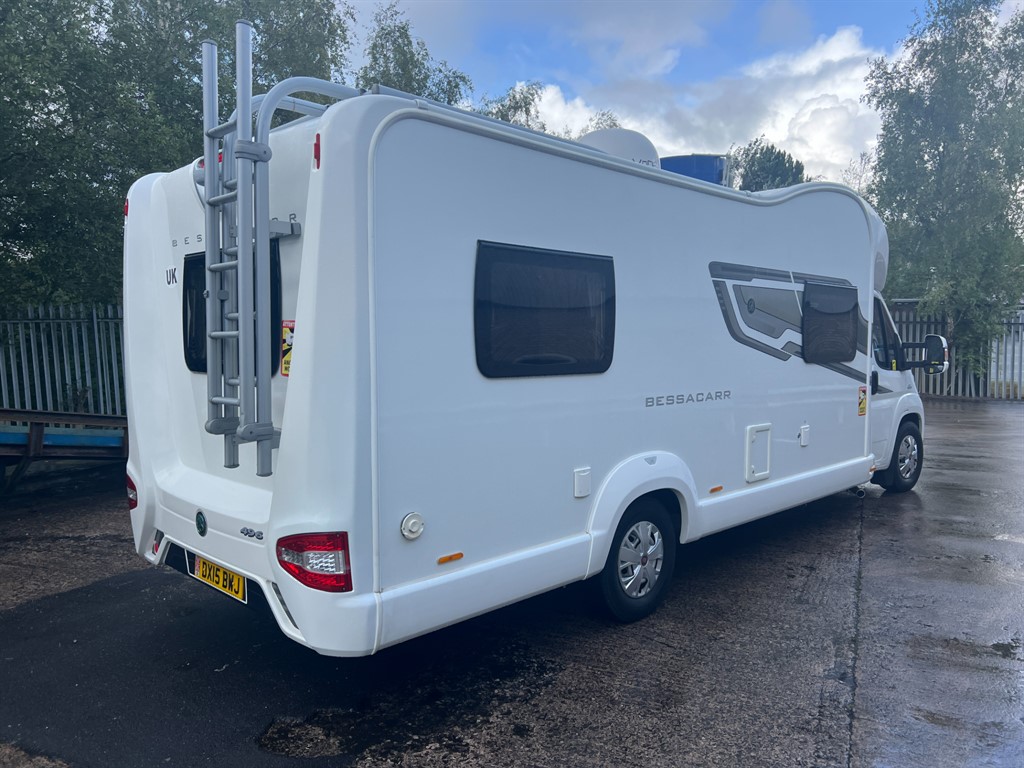 Used Bessacarr E496 6 Berth 6 Belts U Shape Lounge Lowline Motorhome for sale in Northwich ...