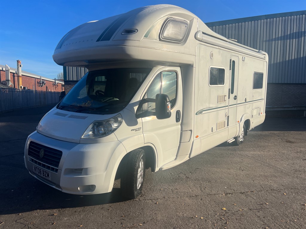 Used Bessacarr E795 6 Berth 4 Seatbelts Family Motorhome for sale in ...