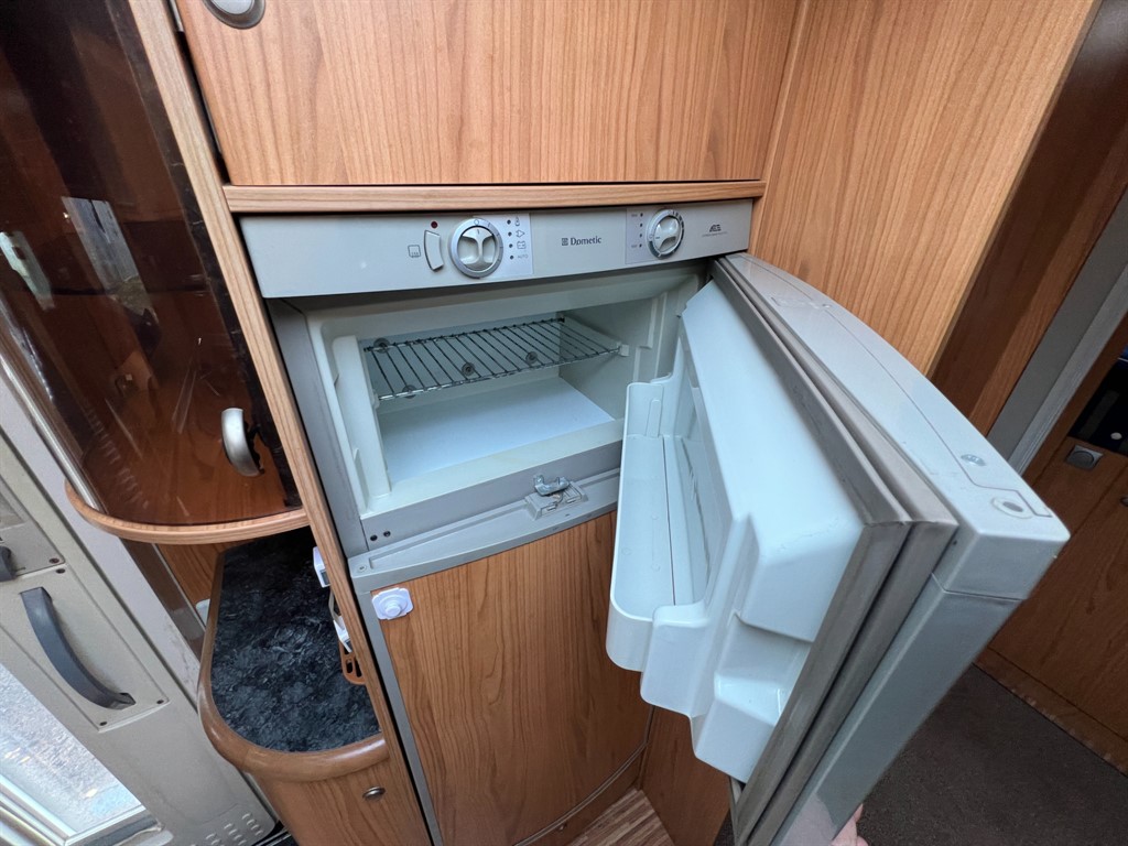 Used Burstner Argos 747 6 Berth 6 Belts Large Motorsport Garage for ...