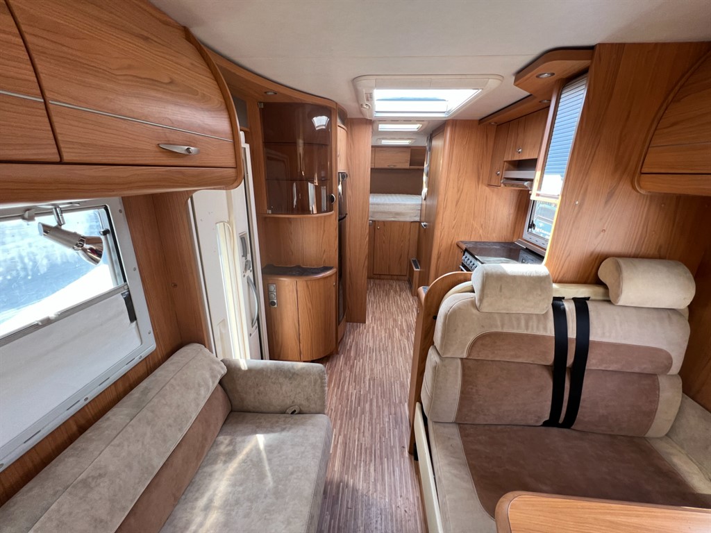Used Burstner Argos 747 7 Berth Large Garage Motorhome for sale in ...