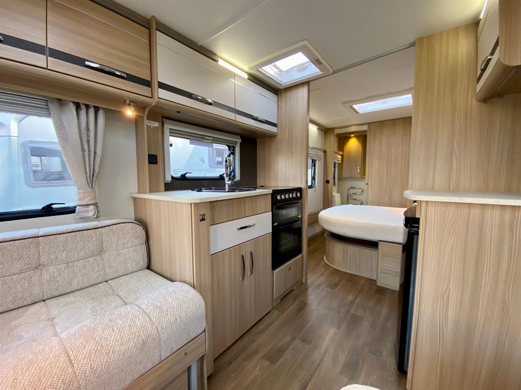 Used Coachman Pastiche 575, 4 Berth Caravan for sale in Northwich ...