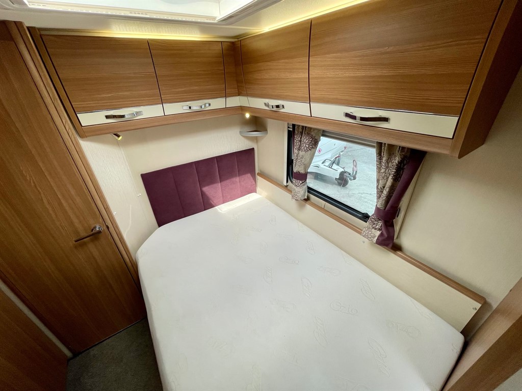 Used Compass Rallye 540, 4 berth caravan for sale in Northwich ...