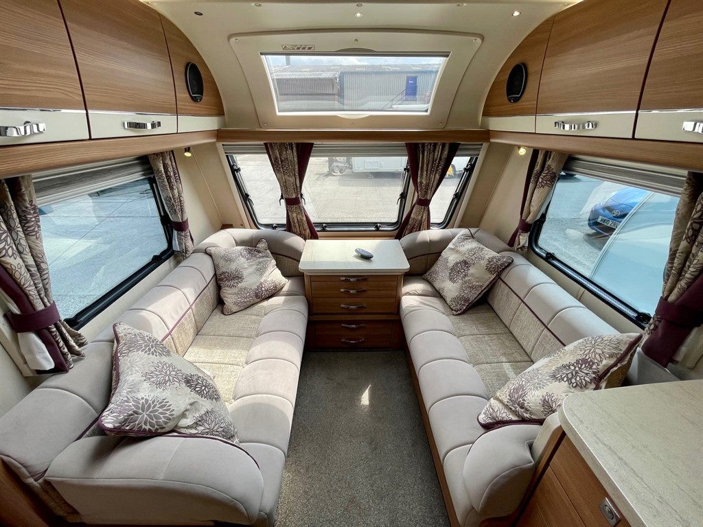 Used Compass Rallye 540, 4 berth caravan for sale in Northwich ...