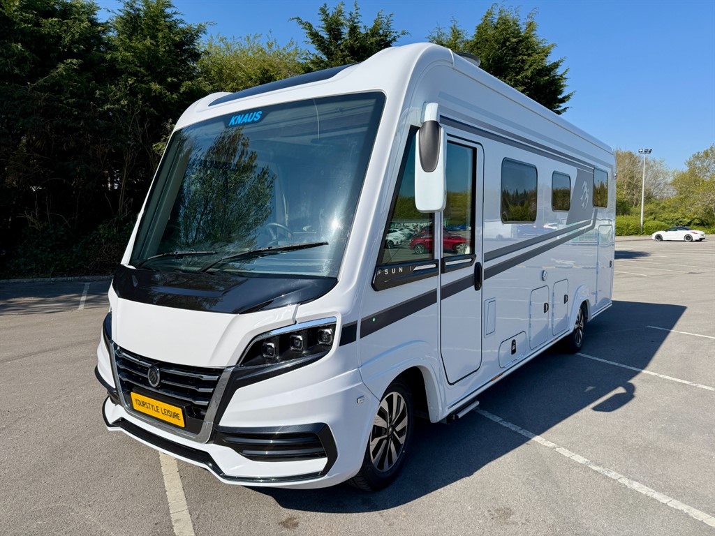 Used Knaus Sun I 700 LEG 6 Berth 4 Belts Luxury A Class Motorhome for ...