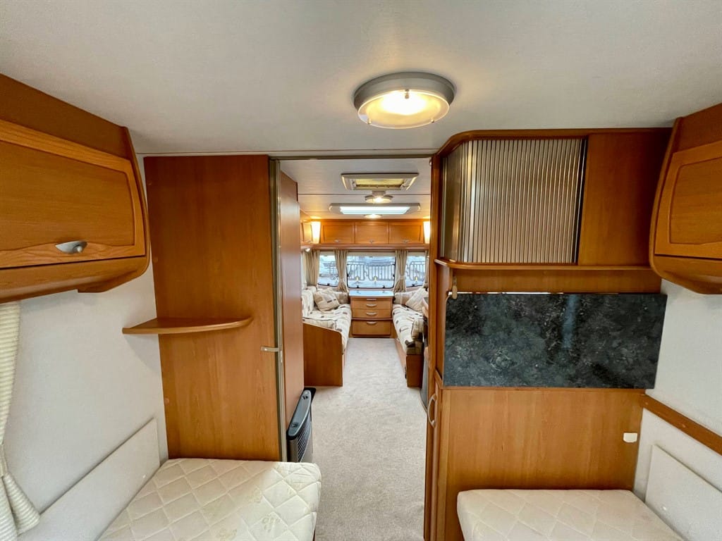 Used Lunar Delta SB, 4 berth Caravan for sale in Northwich, Cheshire ...