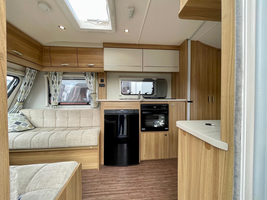 Used Elddis Xplore 504, 4 berth Caravan Used for sale in Northwich, Cheshire | Yourstyle Leisure