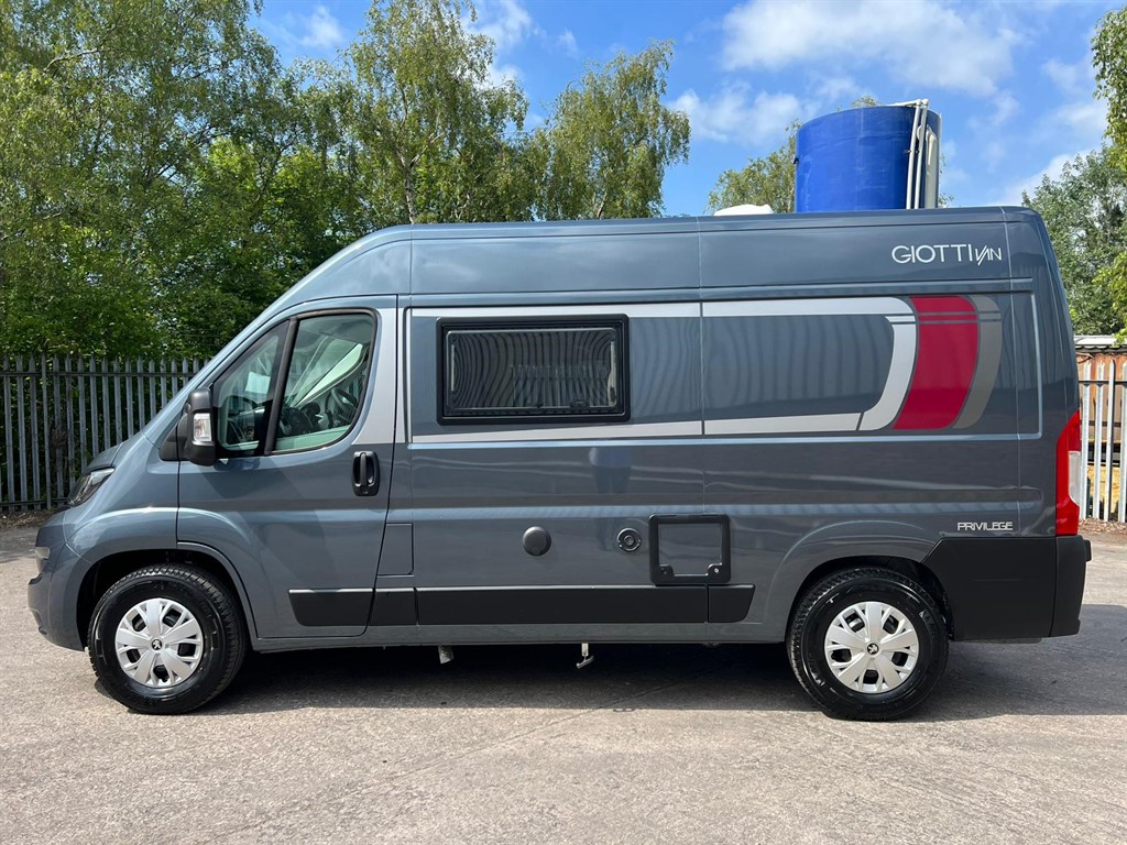 Used Giottiline GiottiVan 54T By Rapido 5.4M 3 Berth 4 Belt Campervan ...