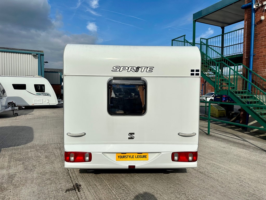 Used Sprite Musketeer TD 4 berth caravan for sale in Winsford, Cheshire ...