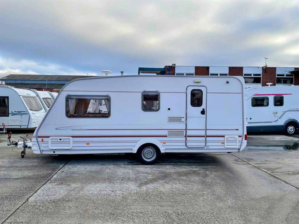 Used Sterling Eccles Moonstone 4 Berth Caravan for sale in Winsford ...