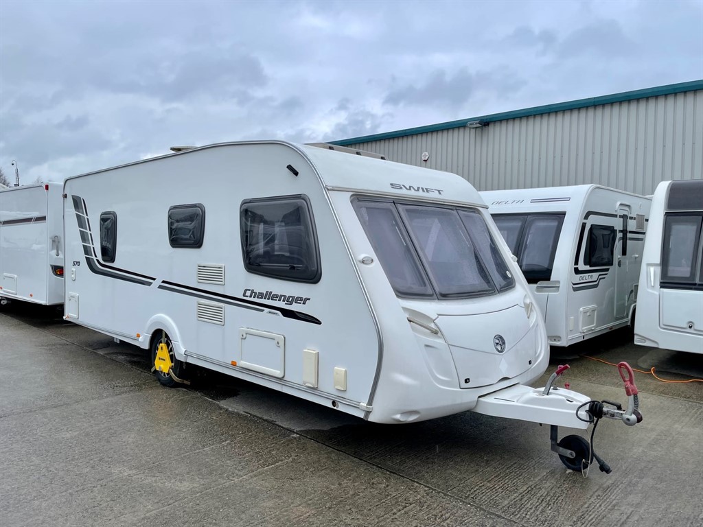 Used Swift Challenger 570 2010 4 Berth for sale in Winsford, Cheshire ...