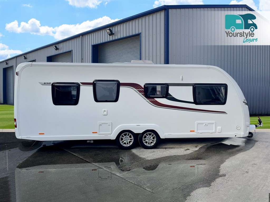 Used Swift Conqueror 650, 4 berth, island bed caravan for sale in ...