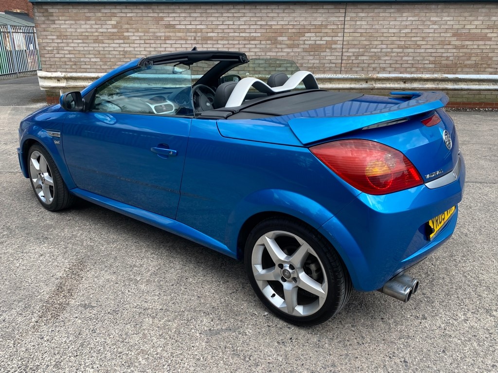 Used Vauxhall Tigra 1.4i 16v Sport Cabriolet 2dr Petrol Manual (146 g ...