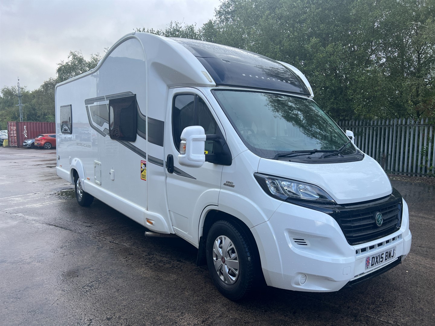 Used Bessacarr E496 6 Berth 6 Belts U Shape Lounge Lowline Motorhome for sale in Northwich ...