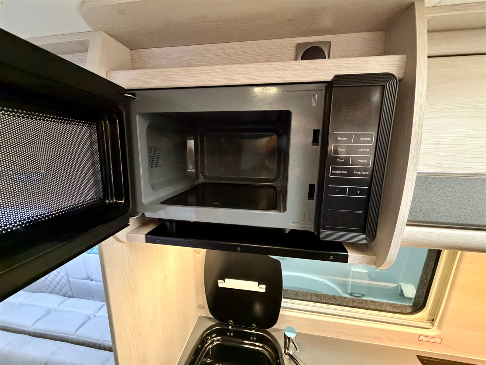 Used Auto-Sleepers Fairford Plus for sale in Northwich, Cheshire ...