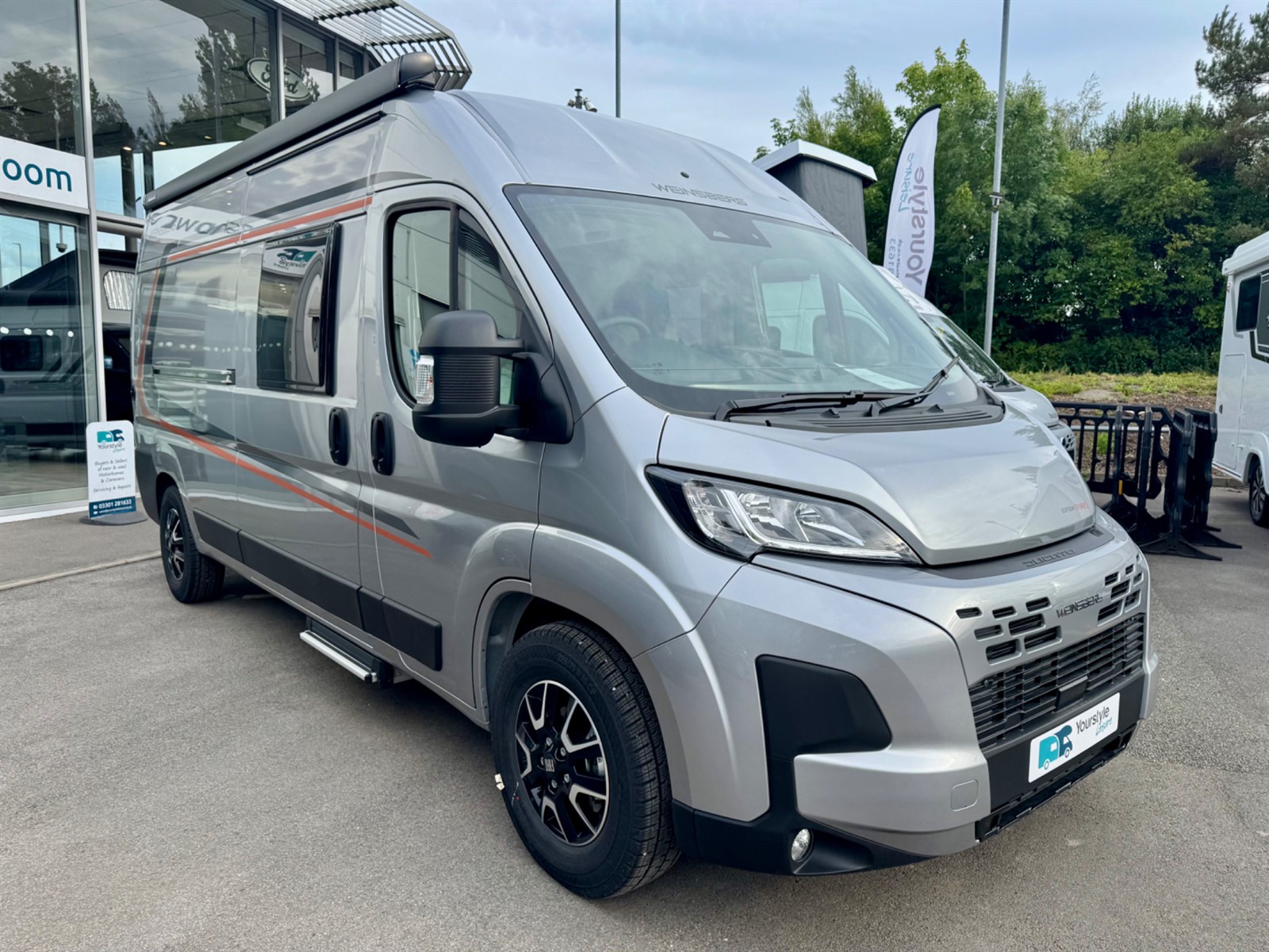 Used Weinsberg CaraBus 600 MQ for sale in Northwich, Cheshire ...