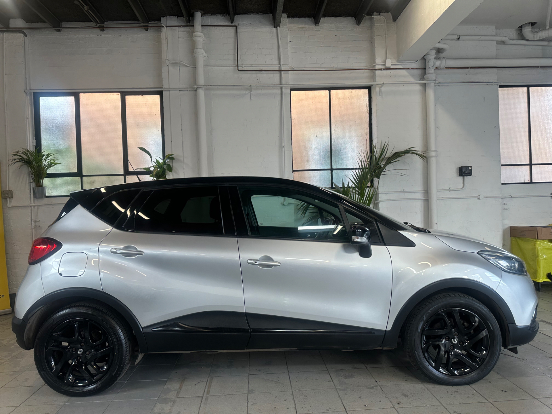 Used Renault Captur 1.5 dCi ENERGY Dynamique S MediaNav SUV 5dr Diesel ...